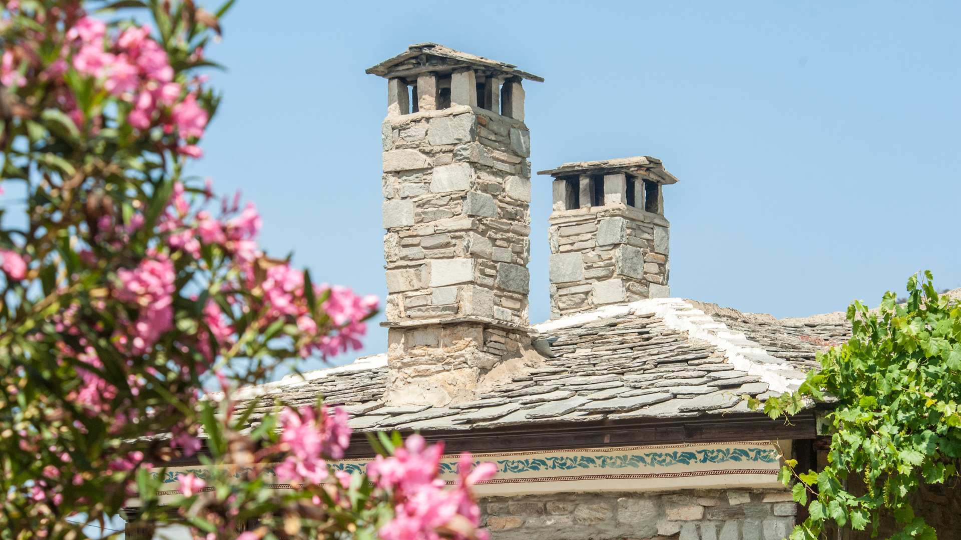 Expert Guide To Chimney Flashing