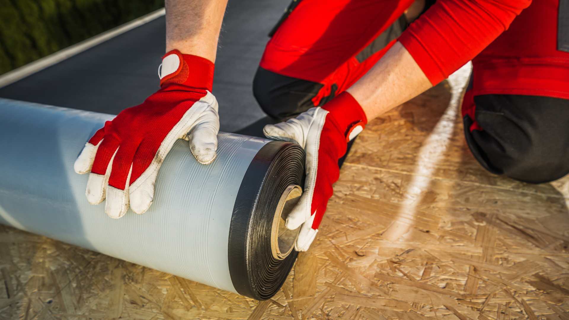 Comprehensive Guide to Composite Rolled Roofing